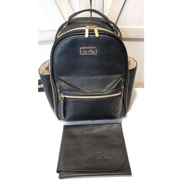 Itzy Ritzy | Other | Itzy Ritzy Diaper Bag Large 8 Inch Backpack Black ...